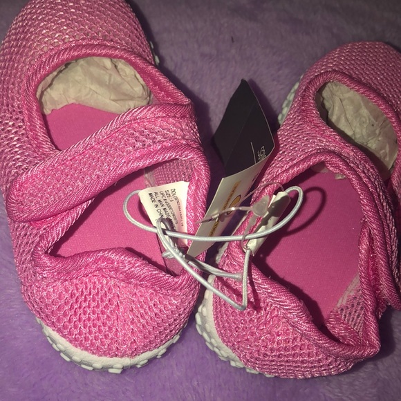 Swiggles | Shoes | Swiggles Soft Mesh Slip On Shoes With Velcro Seal ...
